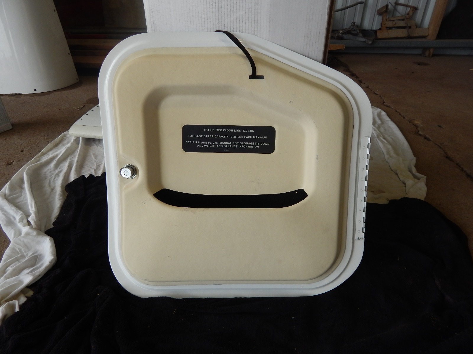 Cirrus SR22 SR22 Baggage Door From S/N-1819 | eBay