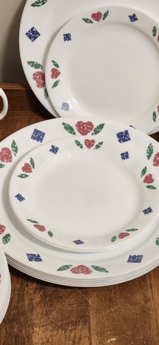 20pc Vtg CORELLE Quilt Heart Diamond Pattern Dinner, Bread Plates ...