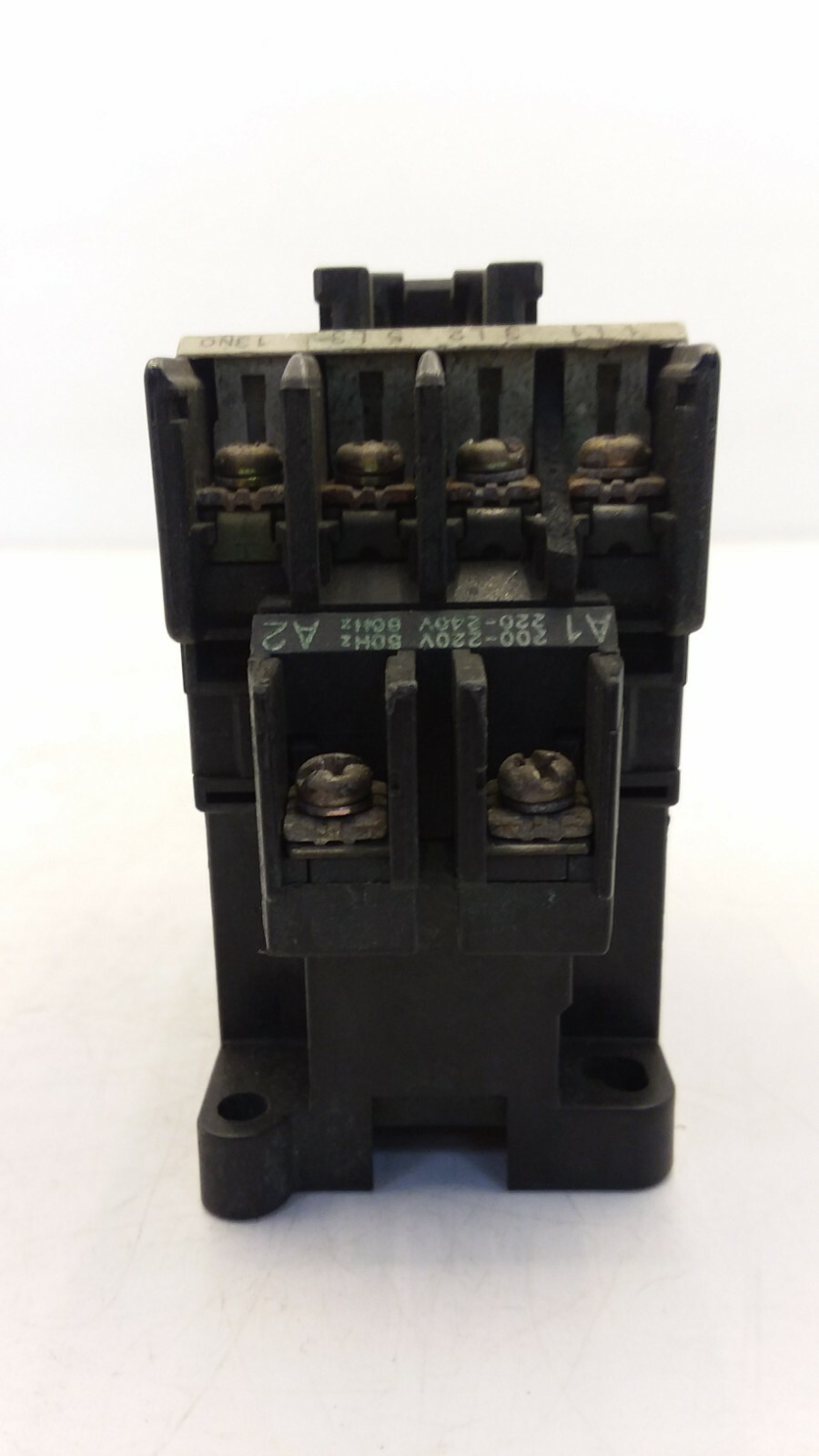 FUJI SC11AA-101 MAGNETIC CONTACTOR NON-REVERSING-OPEN STANDARD 1NC AUX ...