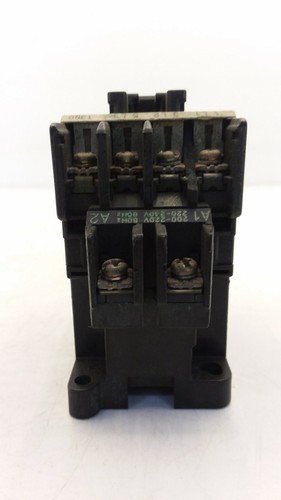 FUJI SC11AA-101 MAGNETIC CONTACTOR NON-REVERSING-OPEN STANDARD 1NC AUX ...