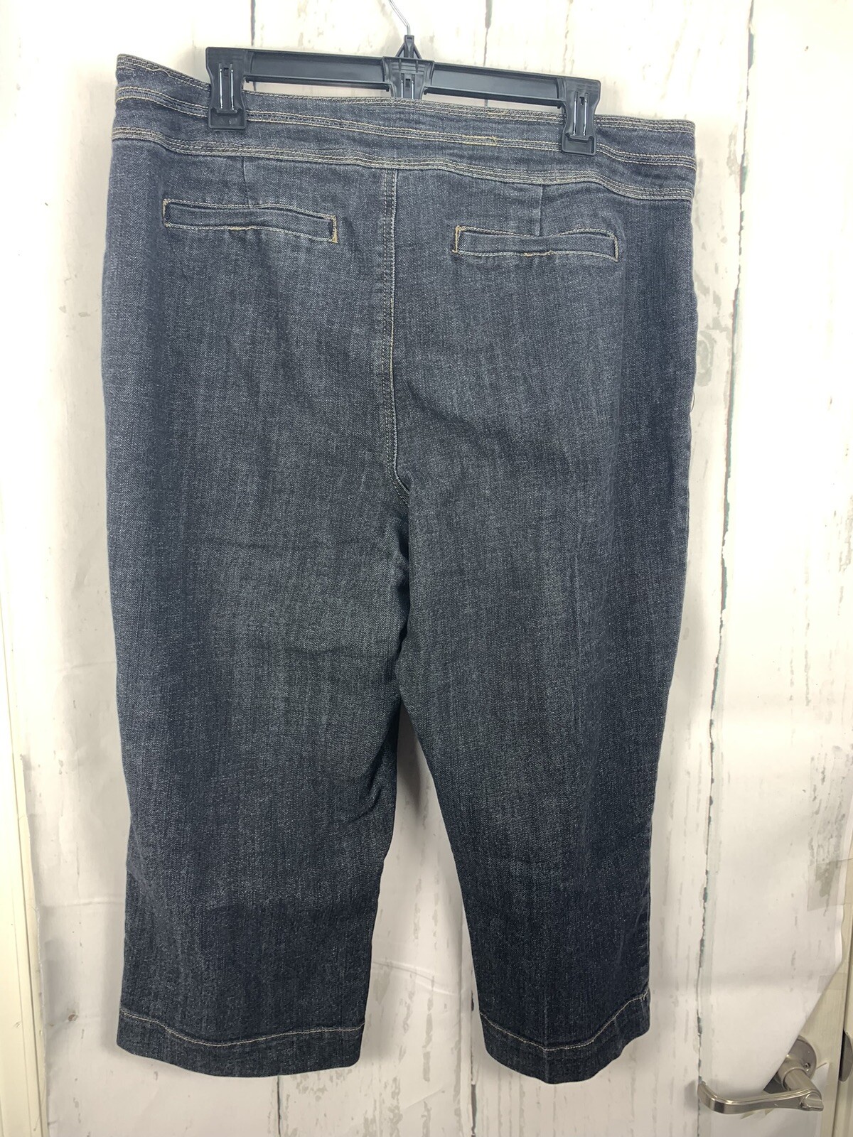 One5One 16 Dark Wash Blue Mid-Rise Sateen Denim Capri Pants | eBay