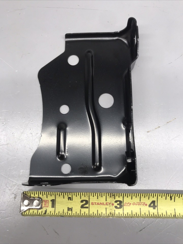 2013-2018 Toyota RAV4 52129-0R030 PASSENGER RH Front Bumper Side ...