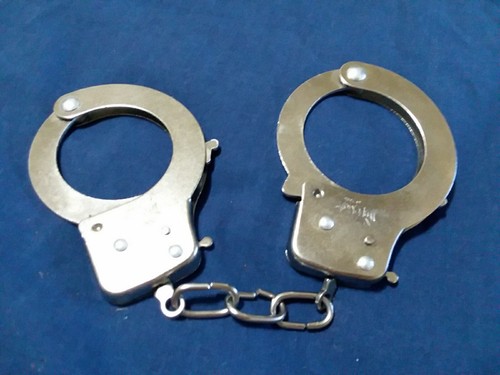 Vtg Chrome Imperial Handcuffs No Keys Die Cast Metal Play Costume Quick ...