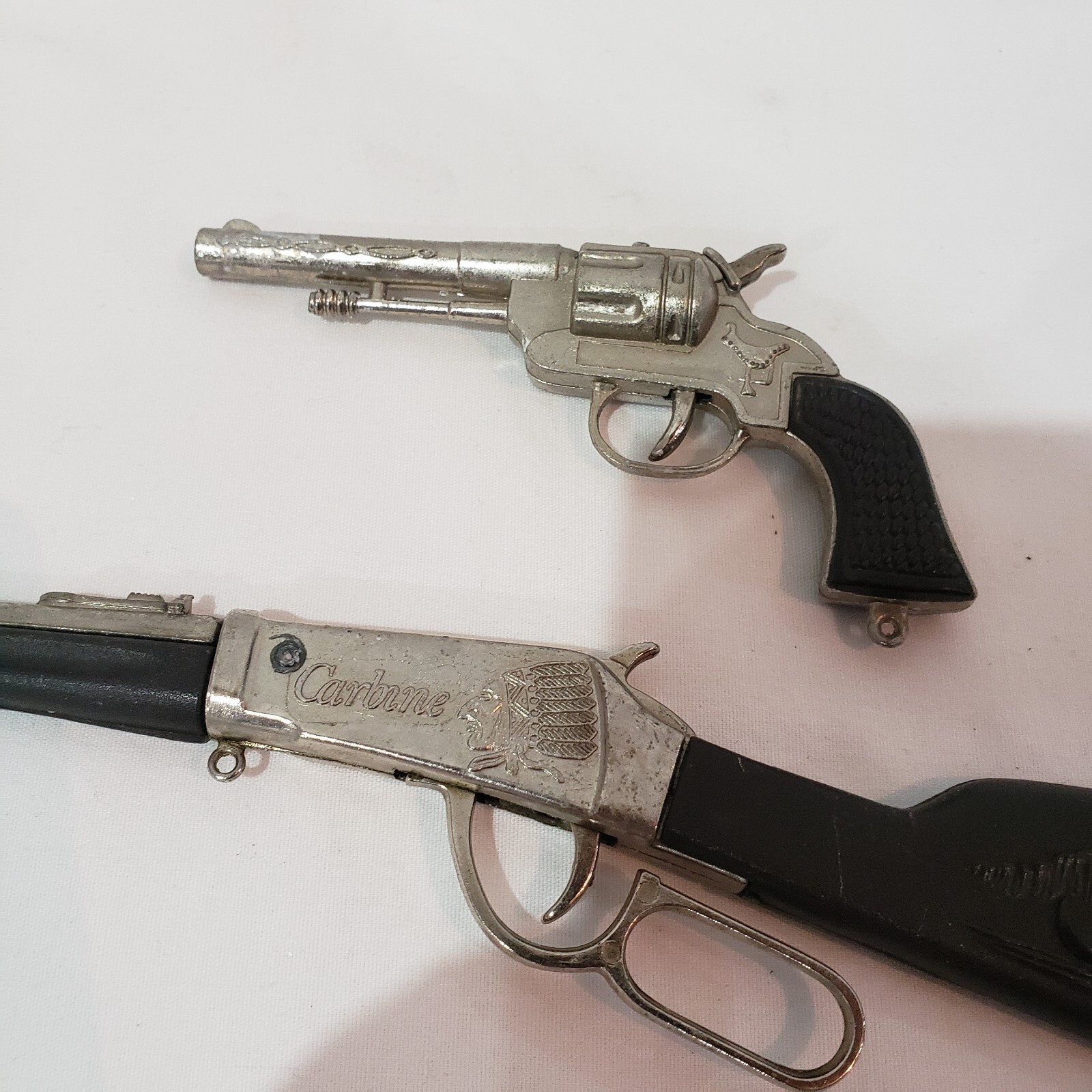 Vintage 11" Mini Carbine lever action toy rifle with 4.5" Victory toy ...