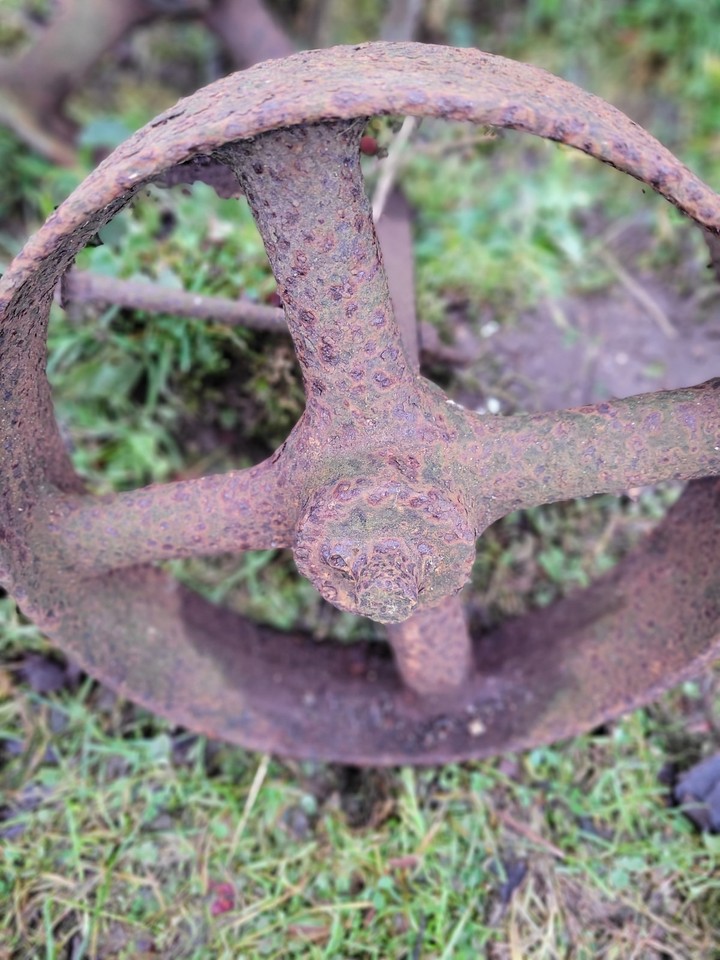 Cast Iron Vintage Chicken House Wheels X 4 | eBay UK