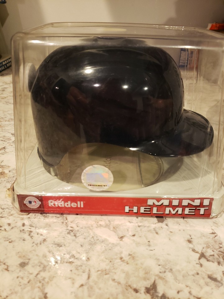 Riddell MLB Boston Red Sox Mini-Batting Helmet | eBay