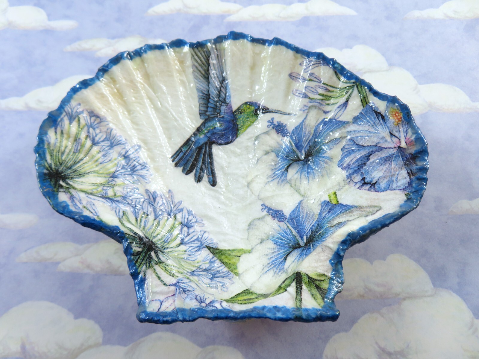 Decoupage Art Scallop Seashell Trinket Dish Hummingbird Floral Blue Rim ...