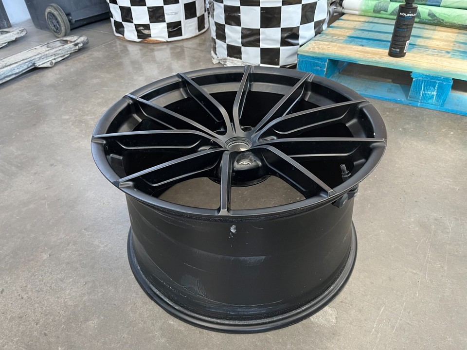 Ferrari 488 Pista F8 OEM 11x20" Rim Wheel Forged Apptech Black 342195 ...