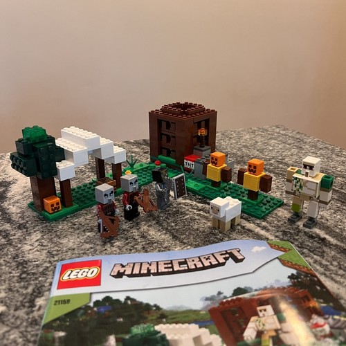 LEGO Minecraft: The Pillager Outpost (21159) Complete w/ Instructions ...