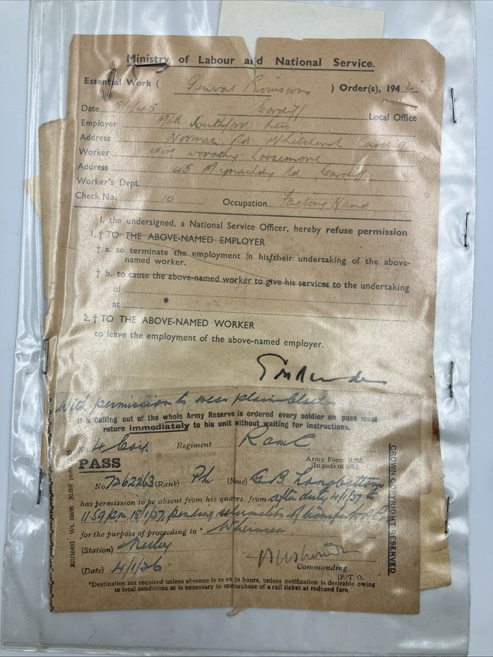 WW1 WW2 Militaria Lot inc 1945 War End Newspaper Pilot Log Book ...