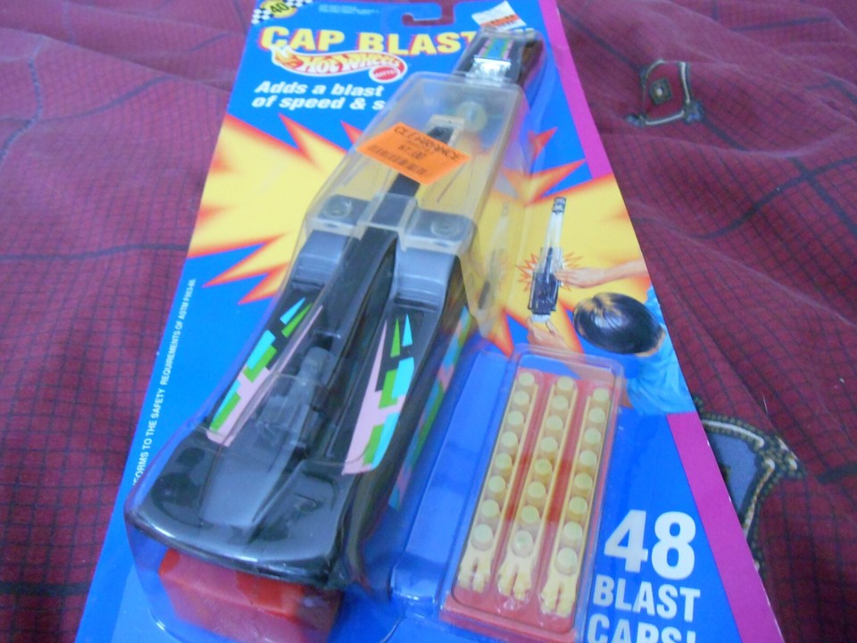 1990 Hot Wheels BLAST TRAX #9450 Cap Blastin’ Dock w/ 48 Blast Caps-Black Car | eBay