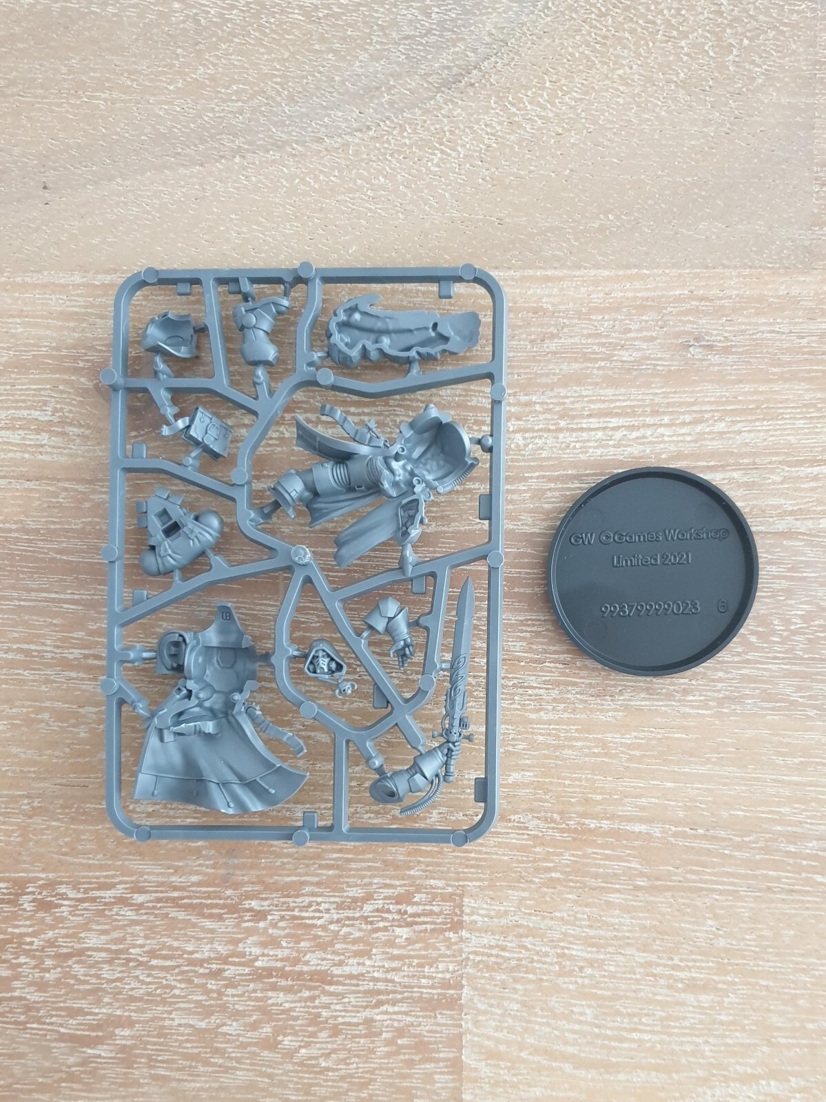 Primaris Librarian in Phobos Armour - Warhammer 40k - Bibliotecario en ...