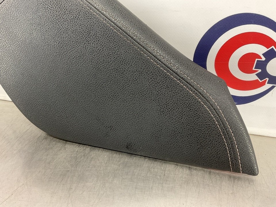 09-20 Nissan 370Z Driver Center Console Padded Knee Panel 969931EA0A ...