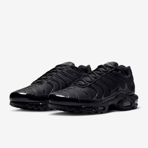 Nike Air Max Plus TN Men Athletic Shoe Running Sport Sneaker Variant ...