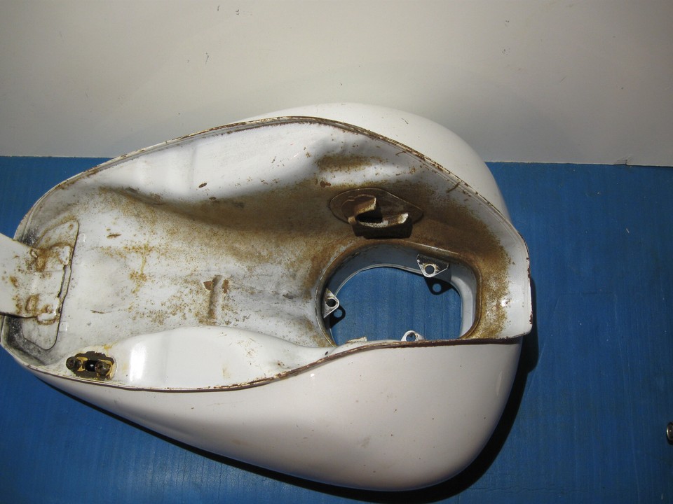 05 Suzuki S40 LS650 Fuel Tank | eBay