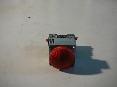 SIEMENS 3SB3400-1A EMERGENCY STOP SWITCH ILLUMINATED WITH CONTACT | eBay