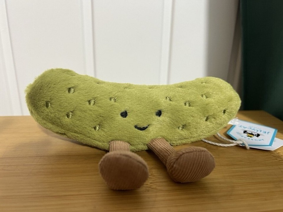 "Jellycat Amuseable Pickle Soft Toy – New With Tags & Matching Gift Bag ...