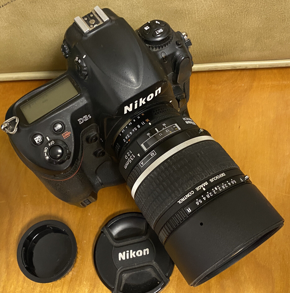 Nikon D3S Body Digital SLR Camera w AF DC-Nikkor Lens + Battery | eBay