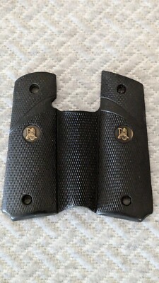 Pachmayr Combat Grips GM45C 1911 Pistol, Black checkered rubber, no ...