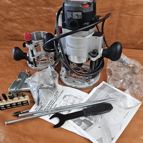 Craftsman Variable Speed 12 Amp Fixed Base Router, Plunge Base & Bits ...