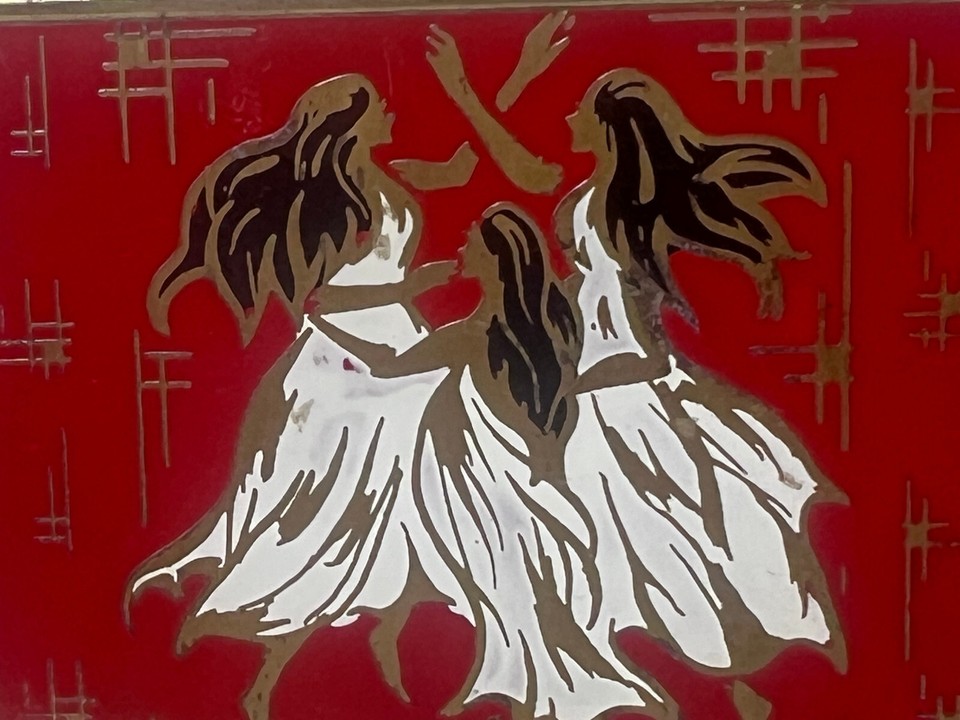 Clover Musical Compact Dancers Vtg Wind Up Music Box Mirrored Vanity ...