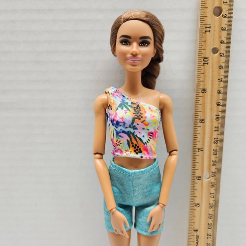 Barbie SELF CARE Doll - Articulated Brunette Doll w/ Original Outfit ...