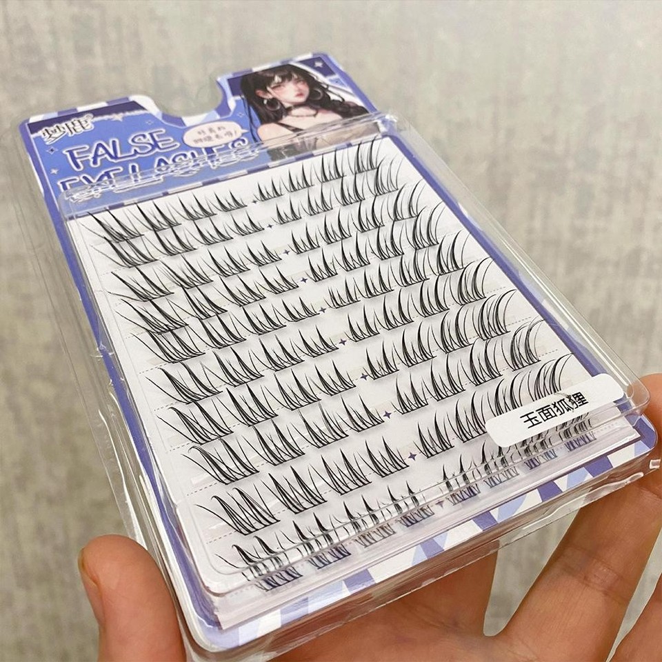 Slanted Flying Comic Eyelashes Black Soft Lightweight Fox-eye Reusable ...