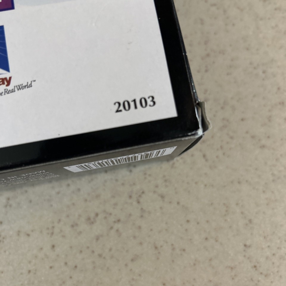 NEW RAY SKY PILOT " P-38 LIGHTNING " FIGHTER PLANE W/ STAND # 20103 NIB ...