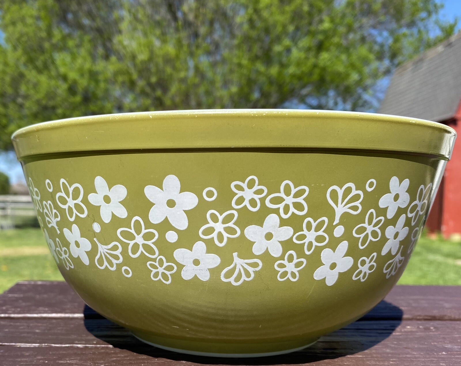 PYREX Flower Daisy Olive Green Bowl Ovenware 40 1/2 Qt 29 VGVC | eBay