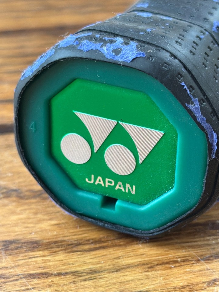 Yonex Isometric Ezone 100 Grip 4 1/2 Tennis Racquet Used Graphite Made ...