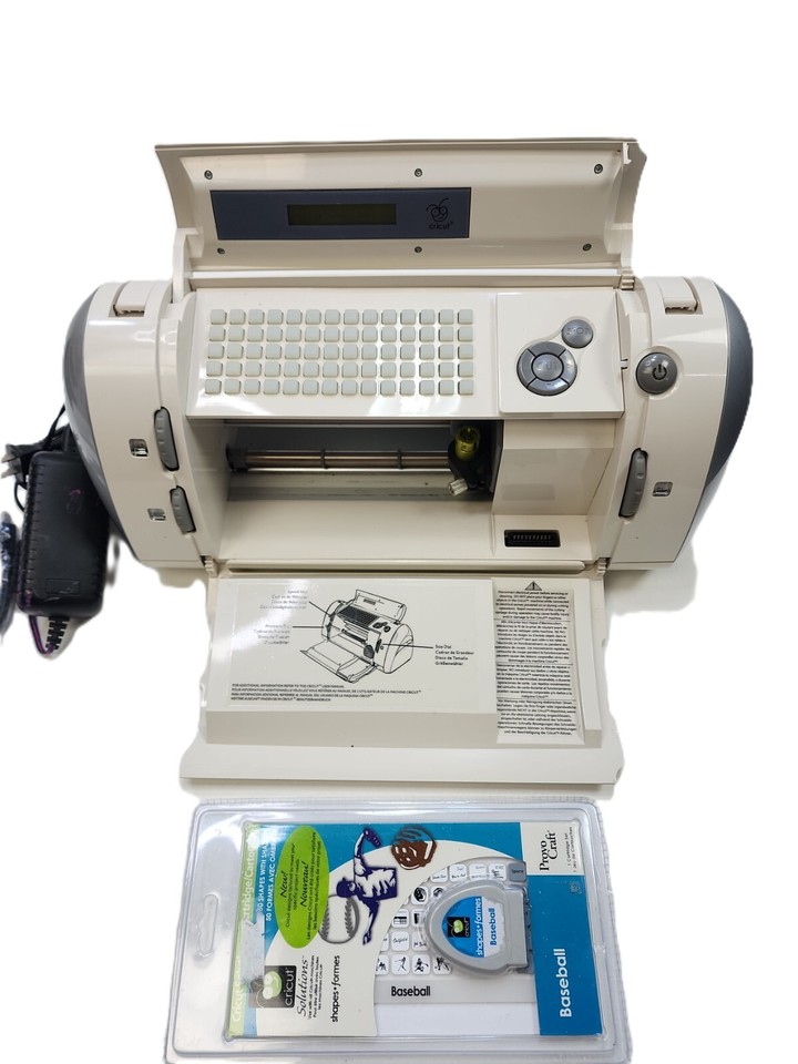 Cricut Personal Electronic Cutter Machine CRV001 With Catridge | eBay