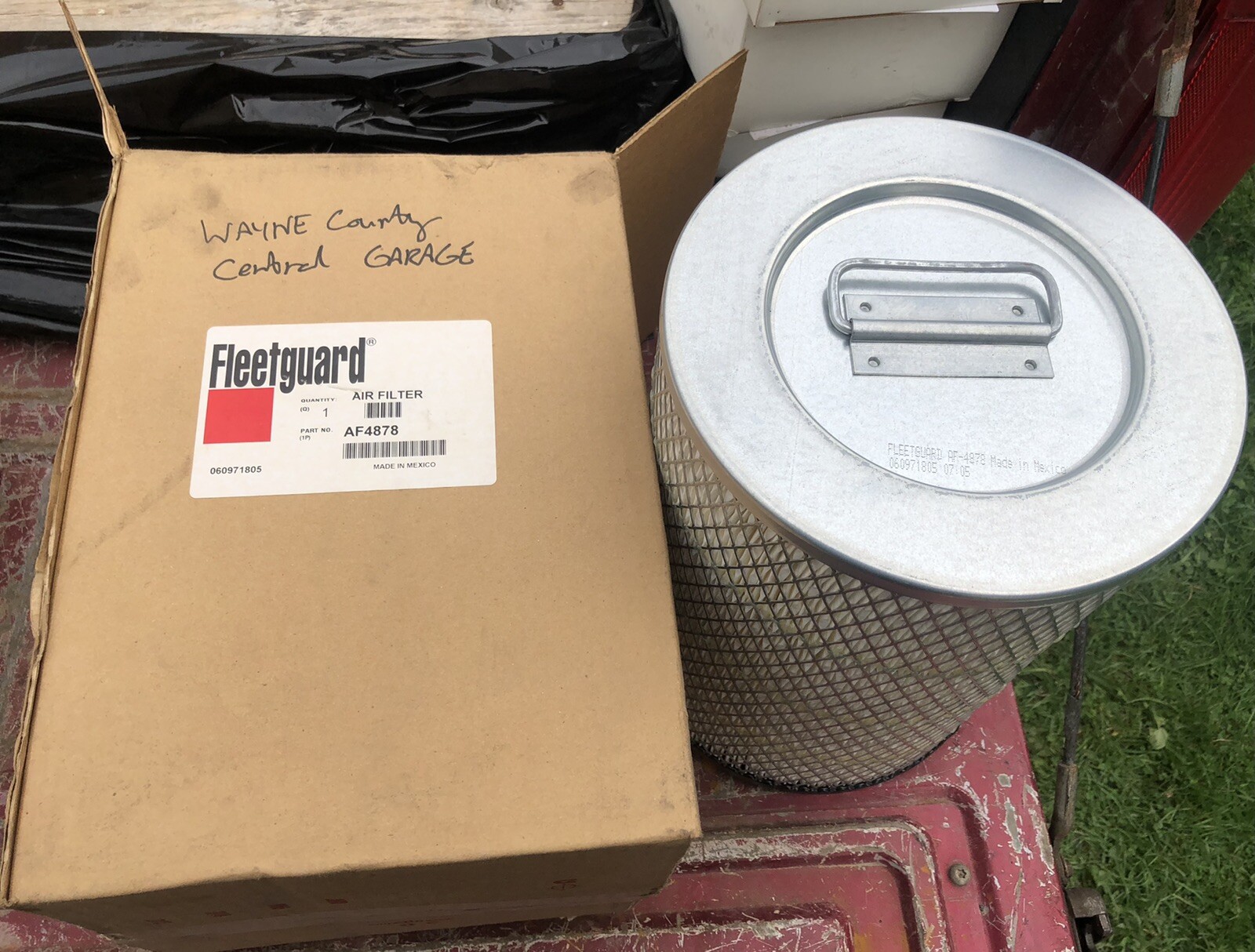 FLEETGUARD AF4878 - Air filter cross reference