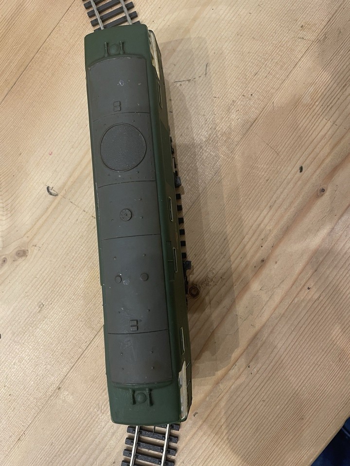 NO RES Triang Hornby Class 35 Diesel Hymek BR Green D7063 OO Gauge ...