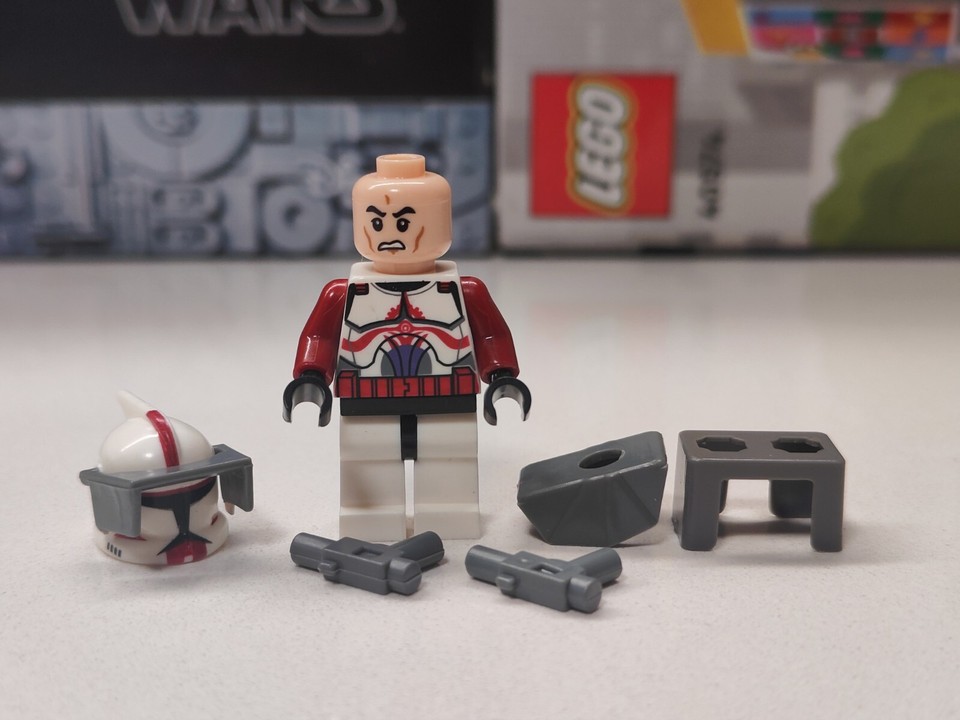 Star Wars Clone Trooper Commander Fox (Phase 1) custom Lego minifigure ...