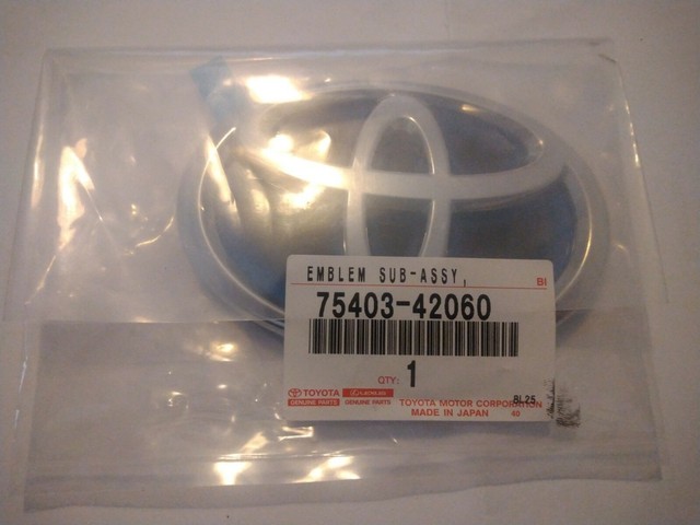 Genuine Toyota Rav4 Rear Emblem Badge for sale online | eBay