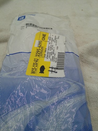 GM OEM Wiper-Rear Window Blade 22956295 Sealed | eBay
