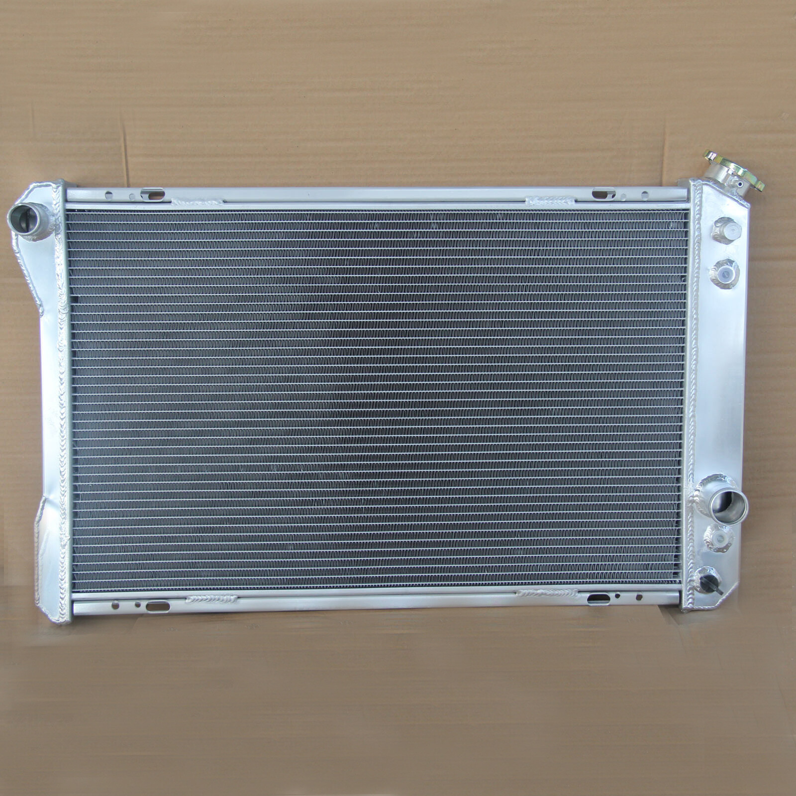 Alloy Radiator For Chevy Chevrolet Camaro Firebird 305 350ci V8 82-92 ...