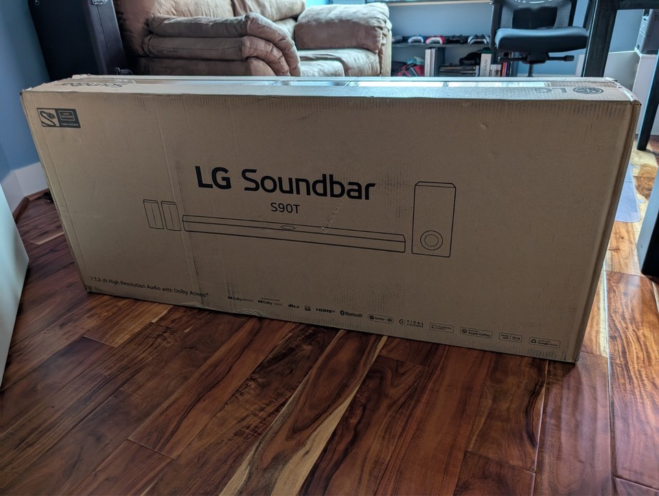 LG S90TR Atmos Soundbar - Front, subwoofer, and two rear speakers (7.1. ...
