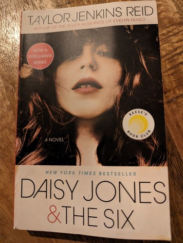 Daisy Jones & The Six Paperback Book | eBay