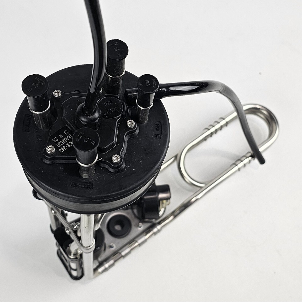 Freightliner/Pierce Diesel Exhaust Fluid DEF Header Level RD8CR-243 ...