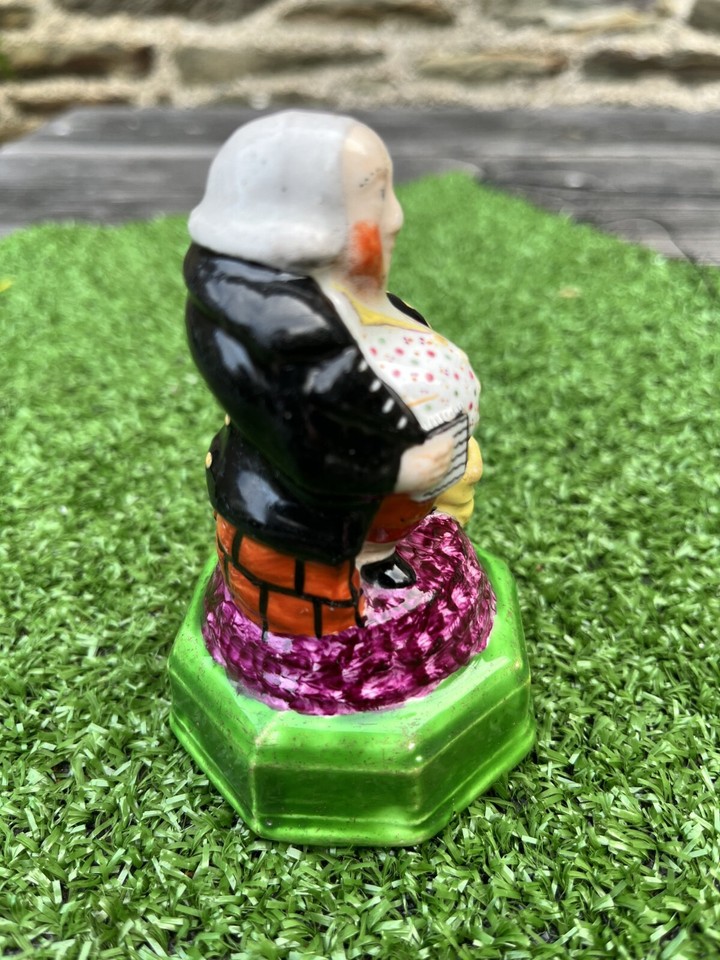 SUPERB MID 19thC STAFFORDSHIRE PORTLY MALE FIGURE INKWELL, OCTAGONAL ...