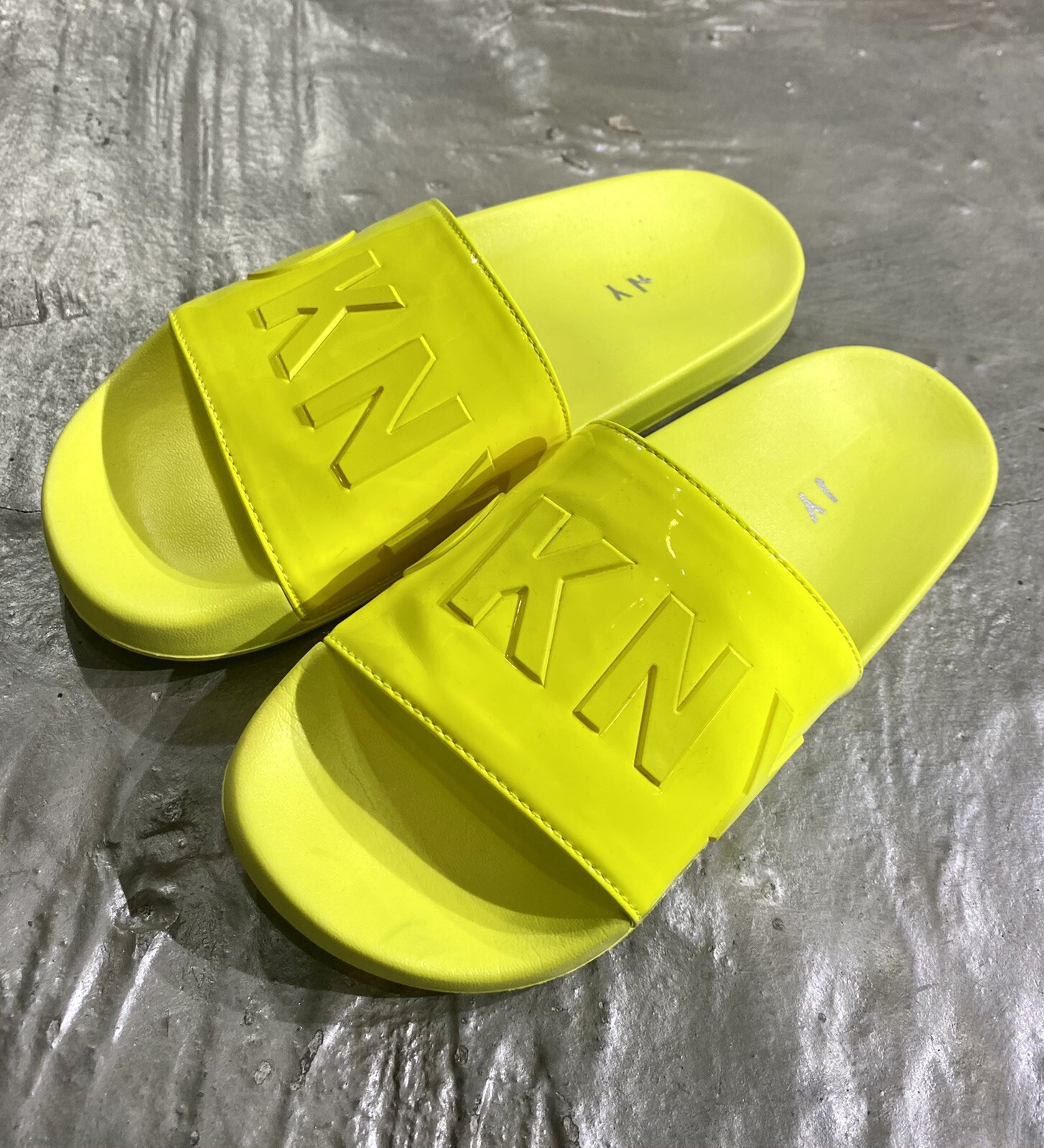 DKNY Neon Yellow Patent Leather Slide Sandals RARE!! - Gem