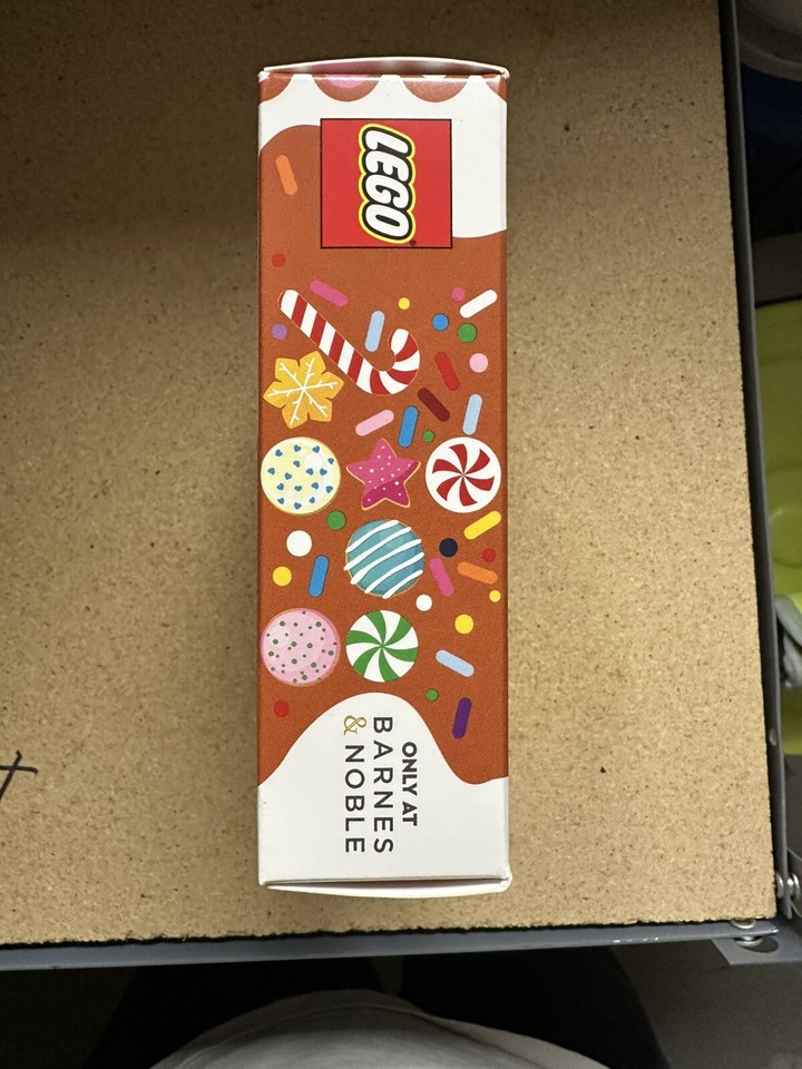 Lego 6550806 Gingerbread Lane - Limited Edition (New) | eBay