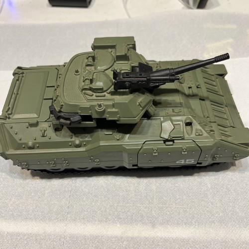 Micro Machines Battle Zones Combat Raider 45 Tank 1996 LGT Military ...