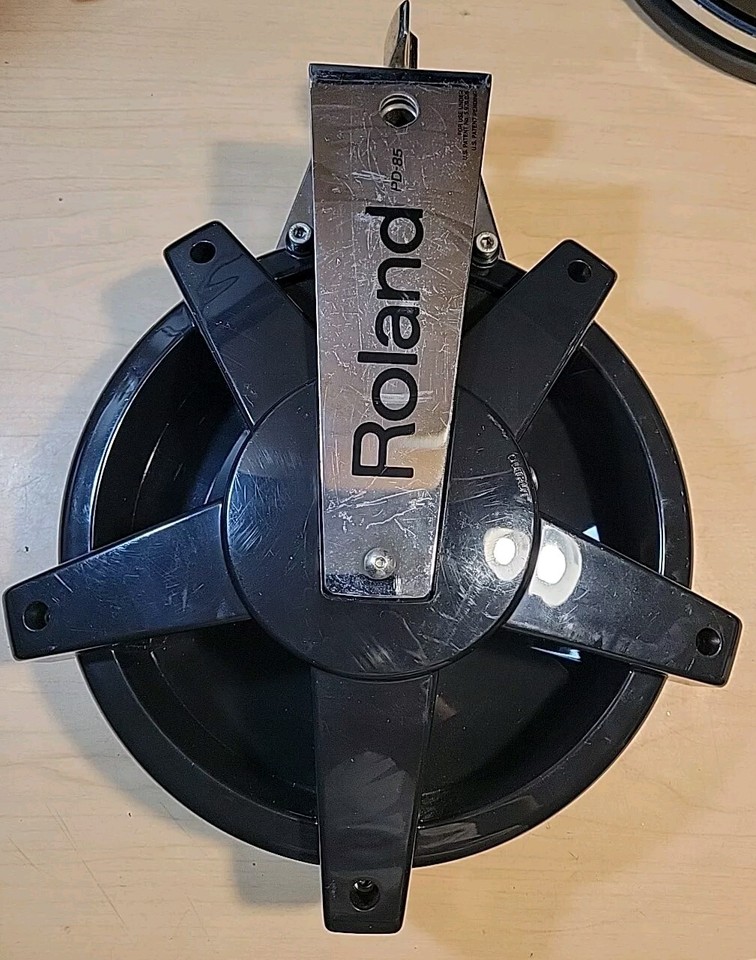 Roland 4 pack -(1) PD-105 & (3) PD-85 bk Mesh W/ Clamps & L Rods pd 105 ...