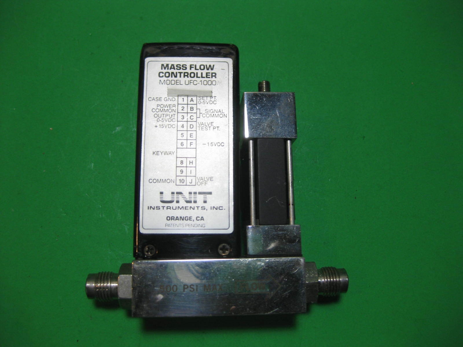 Unit Mass Flow Controller UFC-1000 -- Cl2, 25 SCCM -- Used | eBay