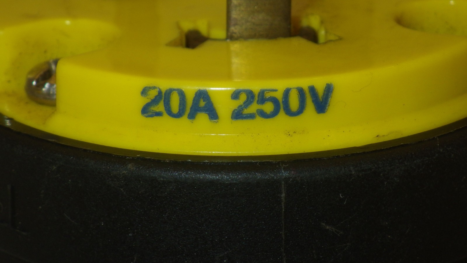 PASS & SEYMOUR L620P TURNLOK PLUG NEMA L6-20P 3 WIRE 20A 250 V | eBay