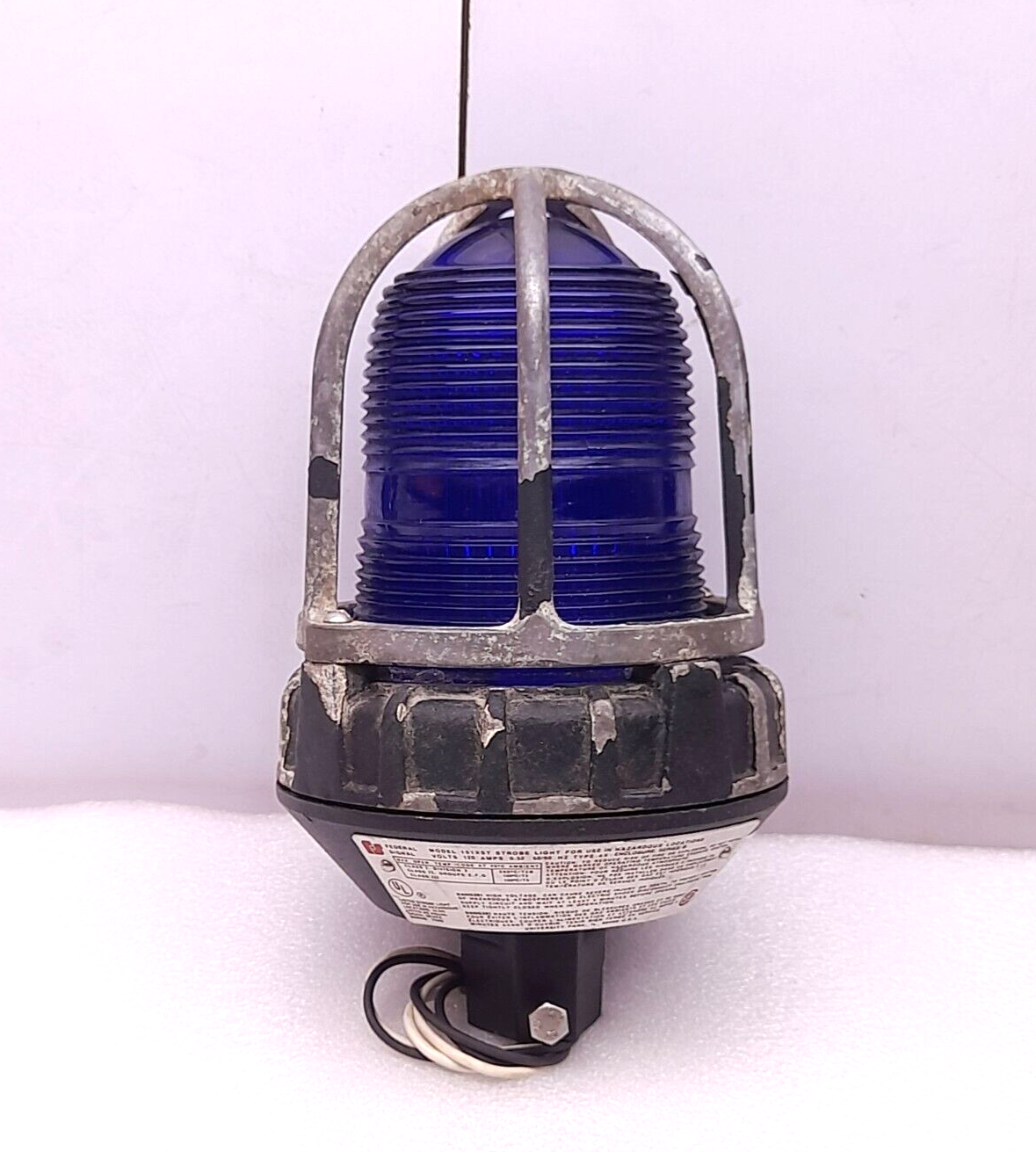 Federal Signal 151XST Blue Strobe Light 120V 0.32A 50/60Hz | eBay
