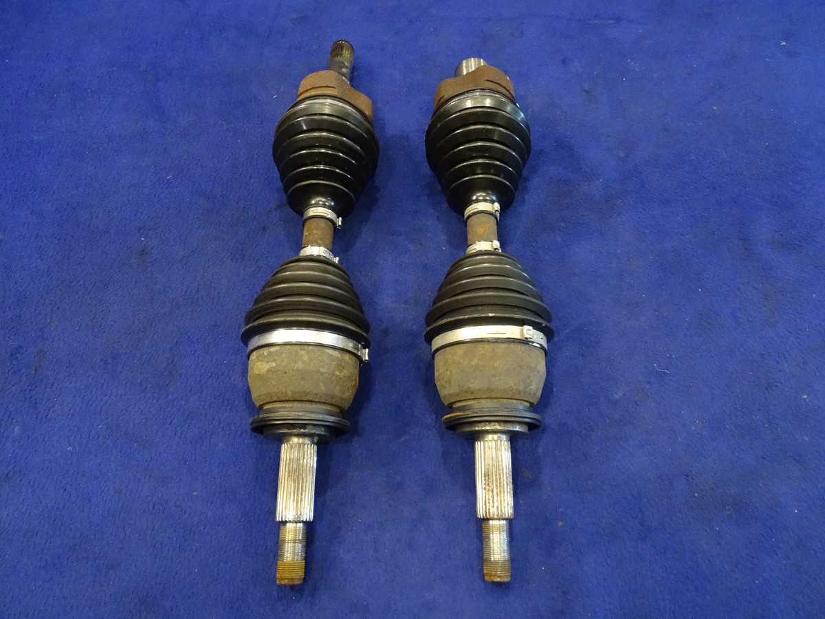 1996 Ford 4x4 Front Axle