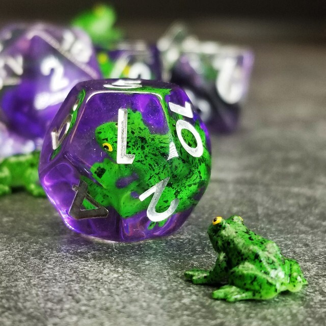 Sage's Green Frog Familiar Resin Polyhedral Dice Set | DnD Dice TTRPG ...